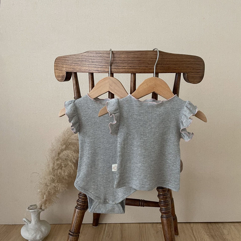 ins 夏新作 ベビー服 赤ちゃん フラッタースリーブ リブ ロンパース Tシャツ 選べる2タイプ 可愛い ONE MORE 問屋・仕入れ・卸・卸売の専門【仕入れならNETSEA】