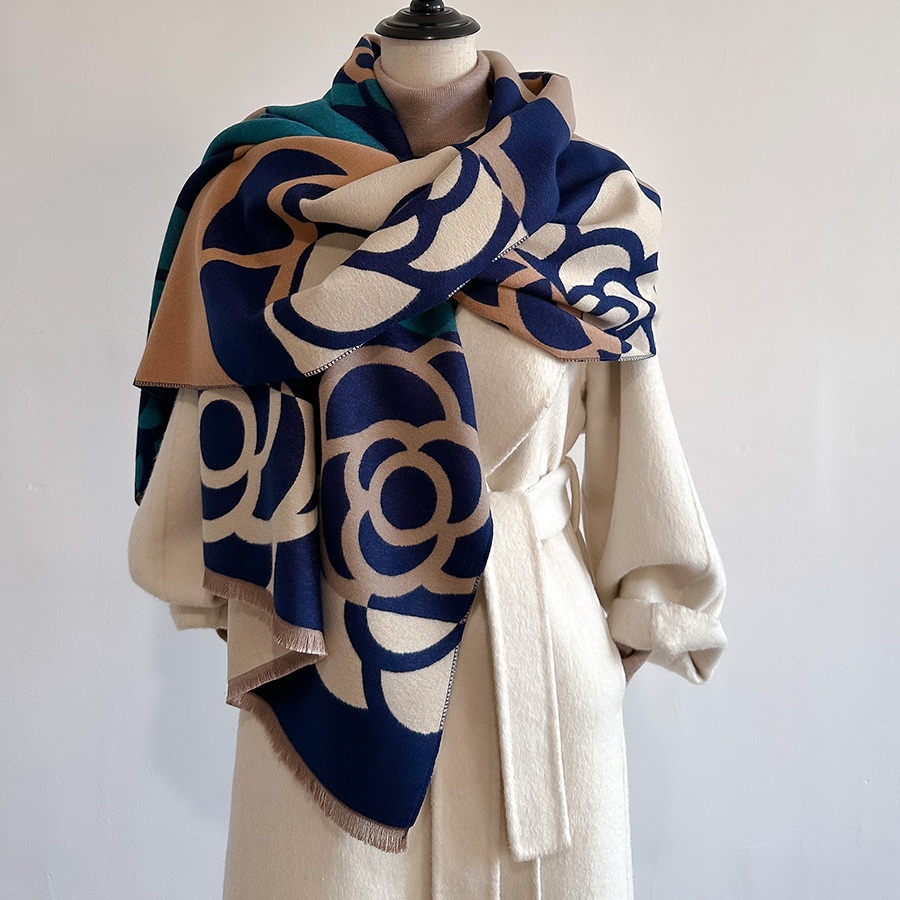 フラワーショール 180*65cm 2wayマフラー ケーブ 韓国ファッション | 卸売・ 問屋・仕入れの専門サイト【NETSEA】