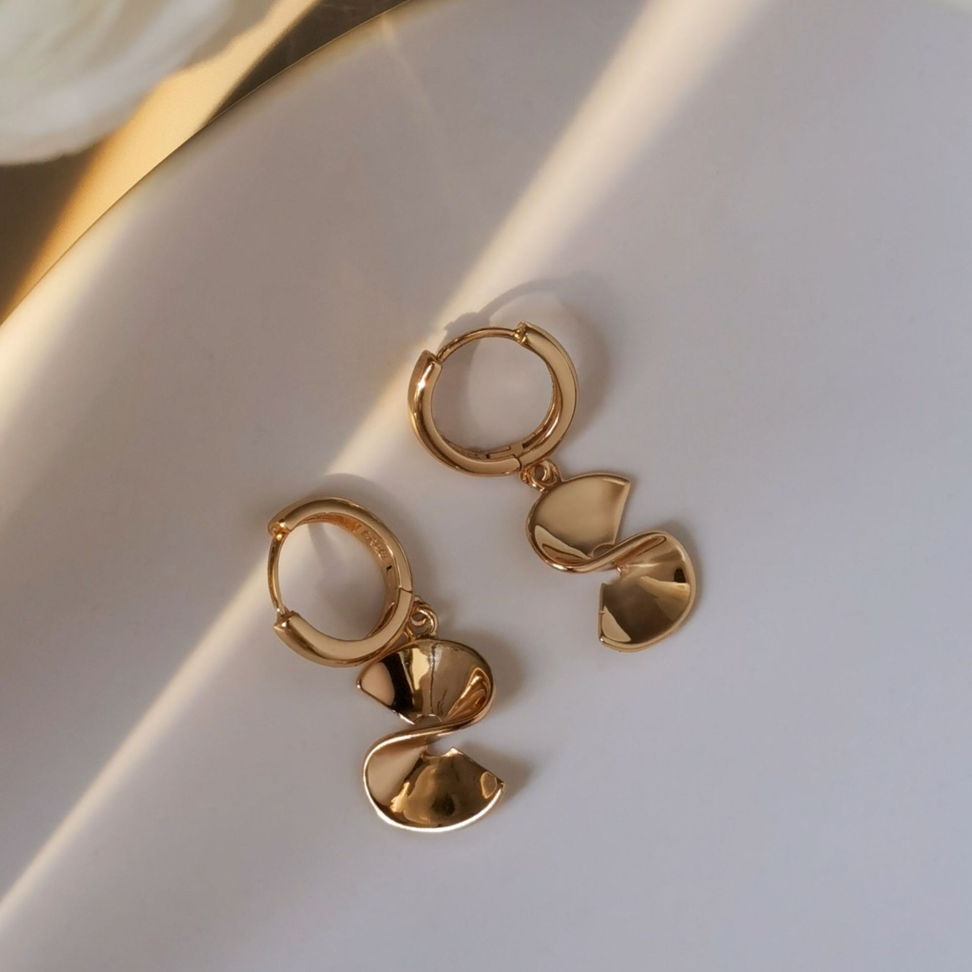 100％S925シルバー 18K金メッキ ピアス QS-K152EH6747 高品質アクセサリー | 卸売・ 問屋・仕入れの専門サイト【NETSEA】